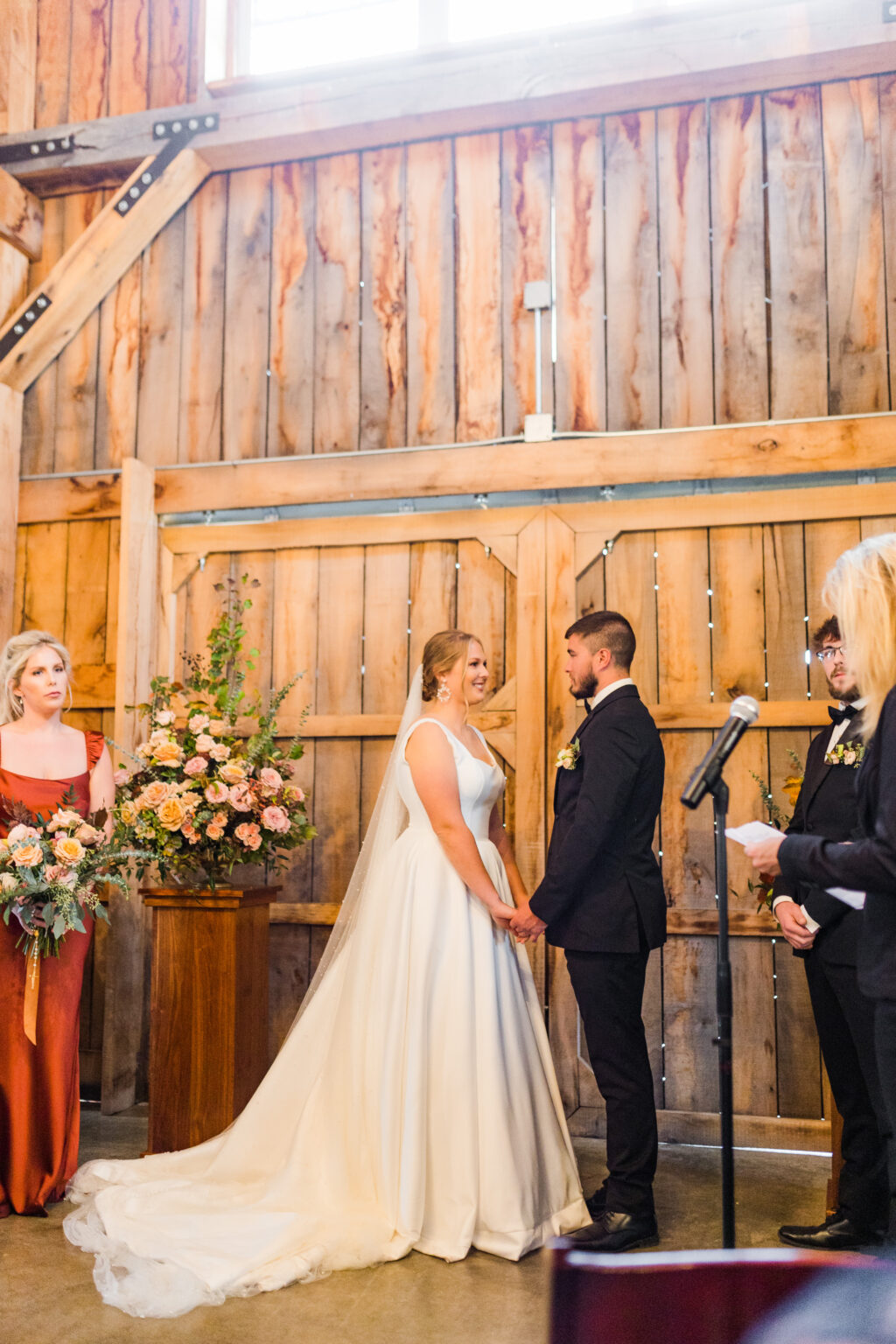 Clarie + Kane // Luxe Fall Wedding at The Corner House - Rockport, IN ...