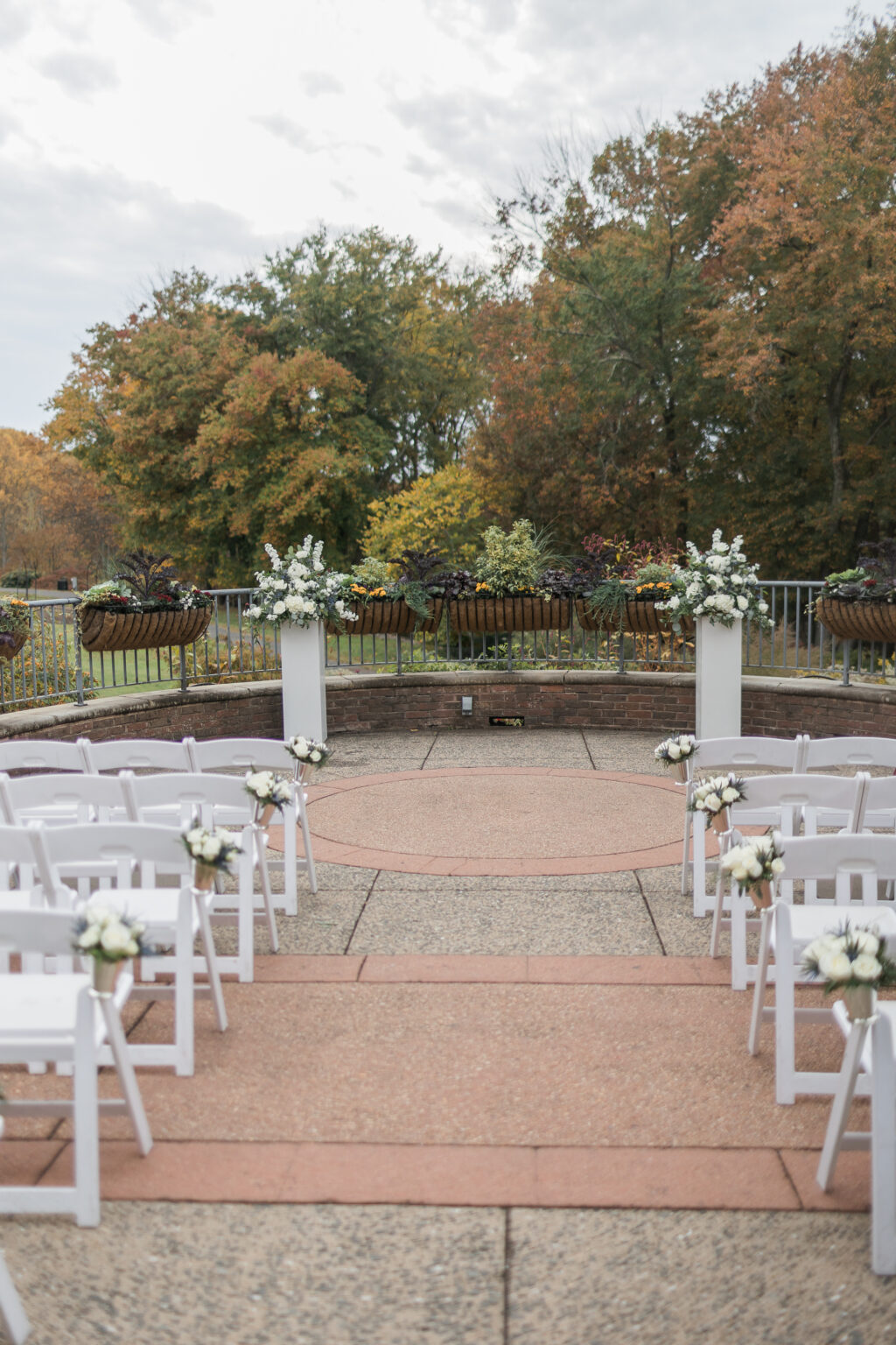 Hannah + Duncan // Meadowlark Botanical Gardens - Botanical Bliss ...
