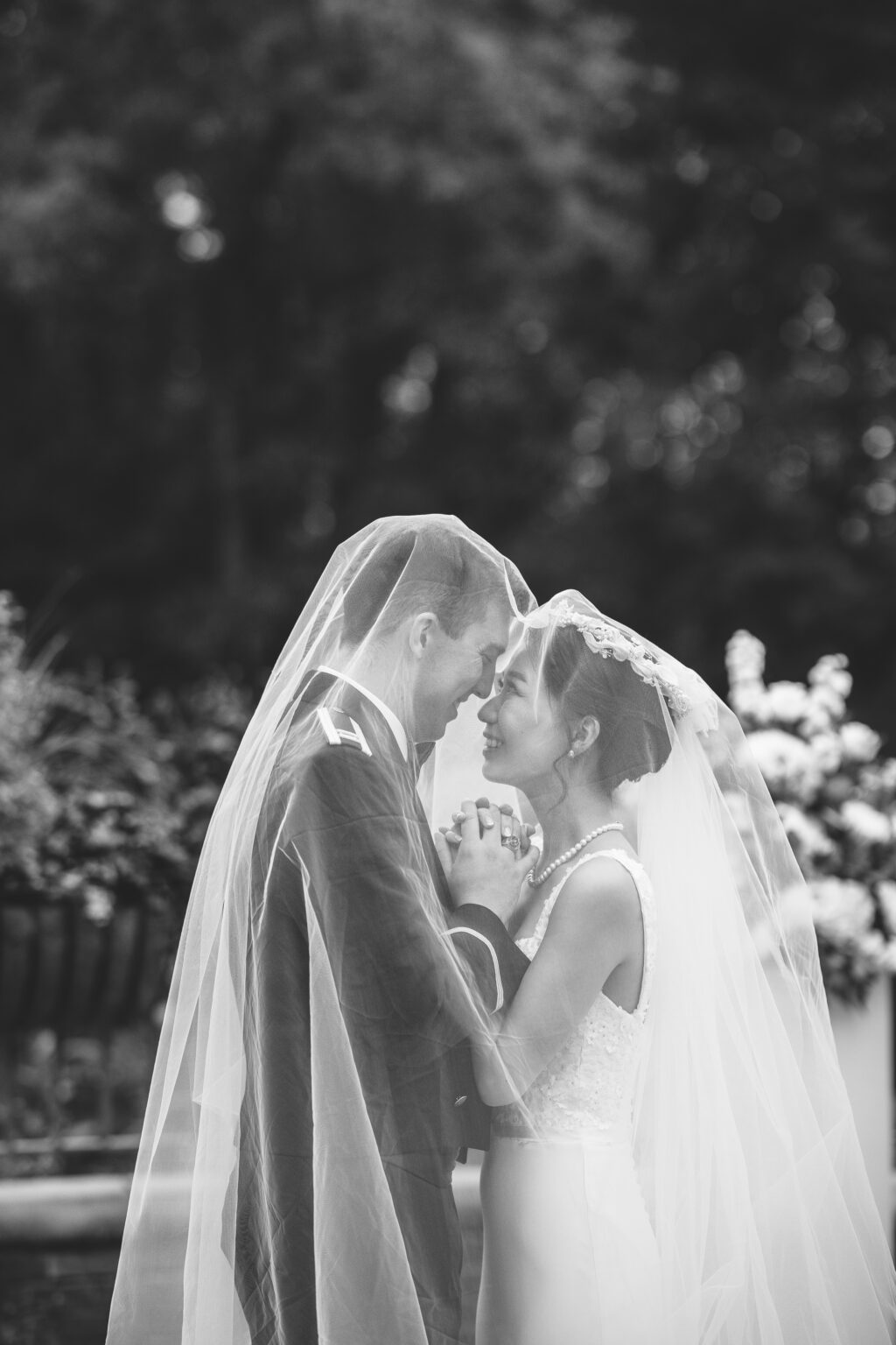 Hannah + Duncan // Meadowlark Botanical Gardens - Botanical Bliss ...
